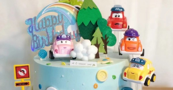 Boy Cakes 19